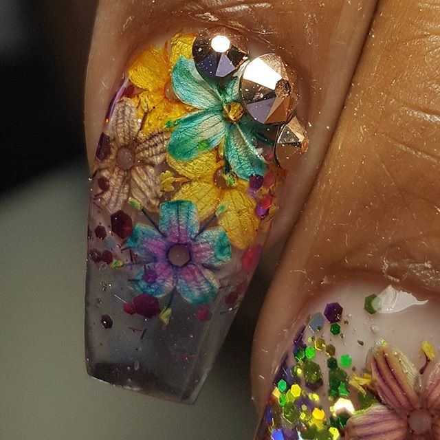 25 Shocking Freak Nail Designs You Will Be Surprised By {2025}